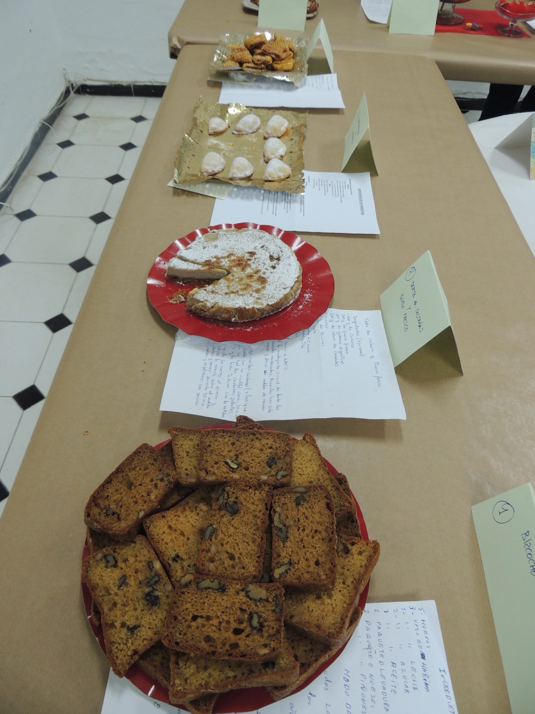 Entrega de premios del concurso de Dulces navideños de la Universidad ...