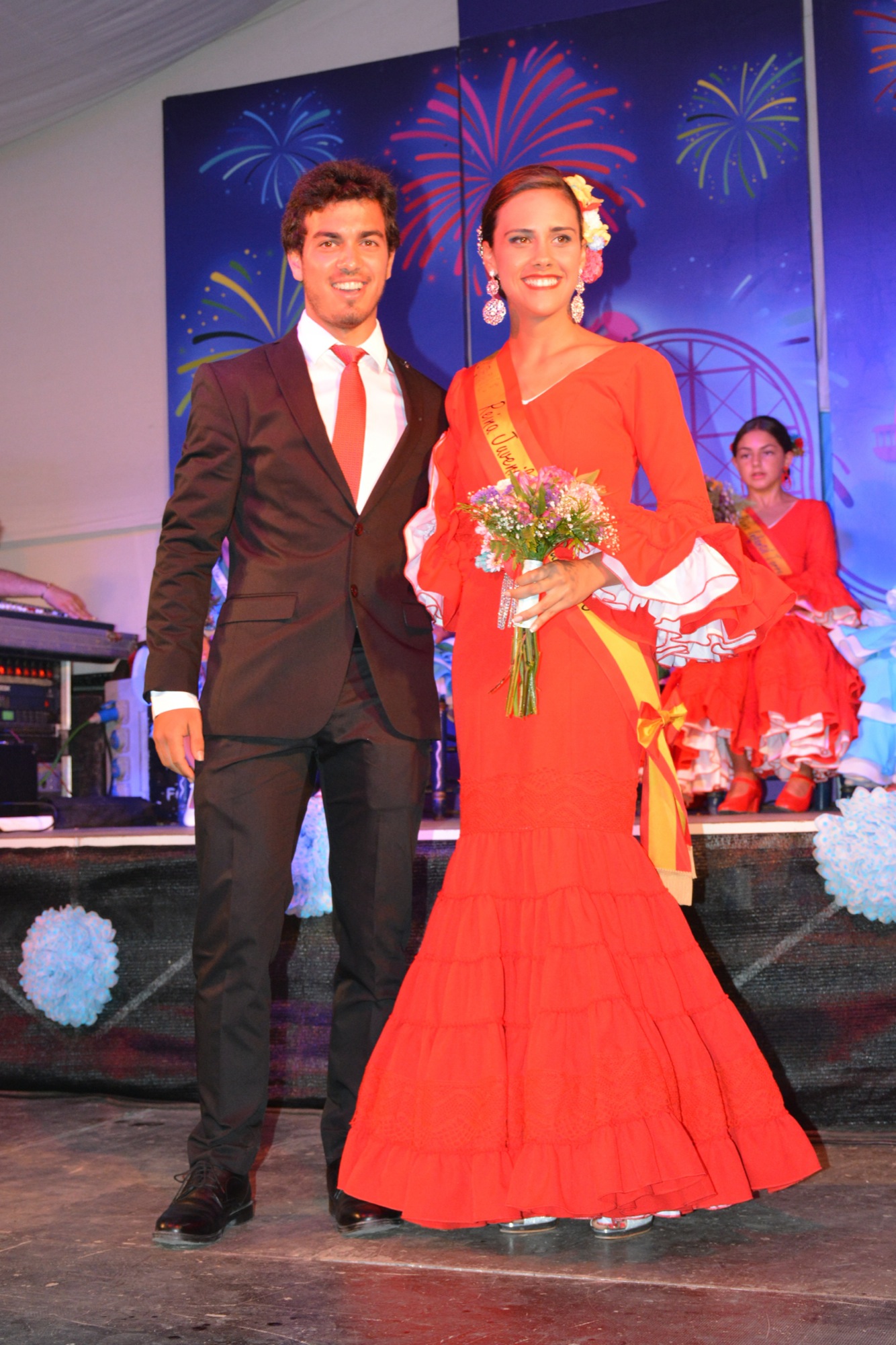 Sofía Rebollo y Jéssica Pizarro, reinas infantil y juvenil de las ...