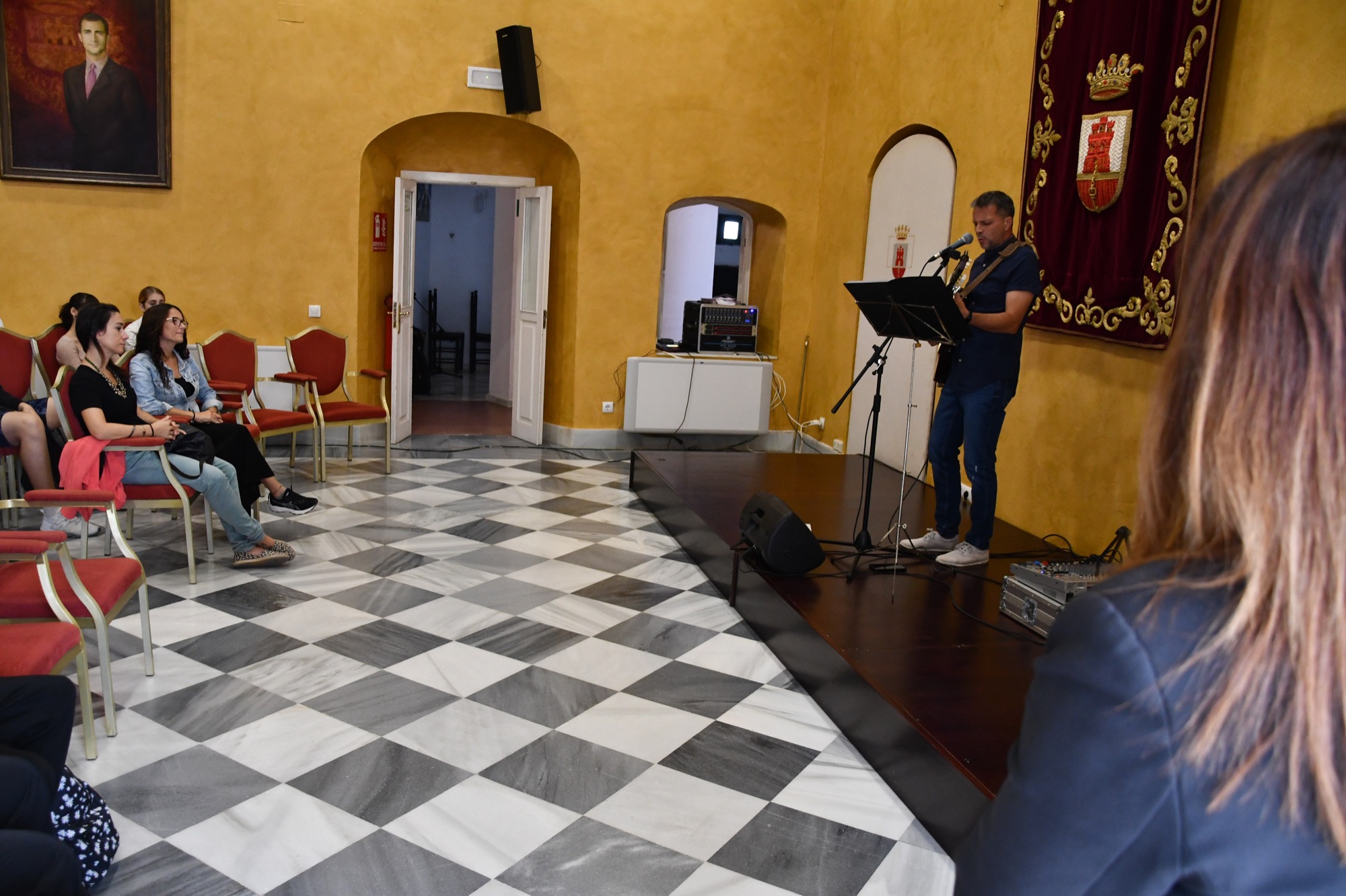 “Las capas de la cebolla”, un taller de poesía para alumnos del IES ...