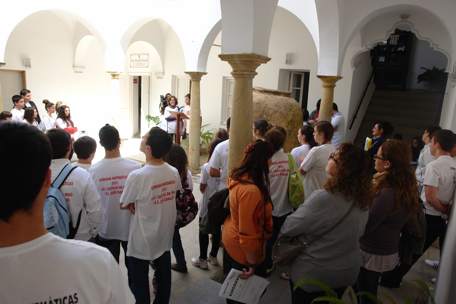 El IES José Cadalso organiza su II Gymkana Matemática por las calles de ...