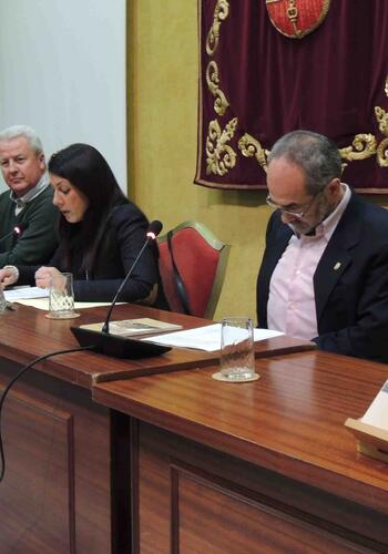 Presentación del “Diccionario Yanito” de Tito Vallejo, un libro de ...